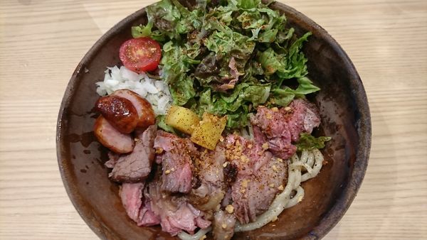 『classic beef palette 1050円』Handicraft Worksのレビュー | ラーメンデータベース